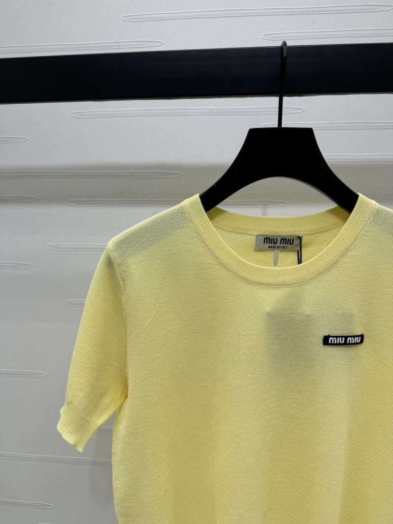 Bargain Miu Miu T-Shirts