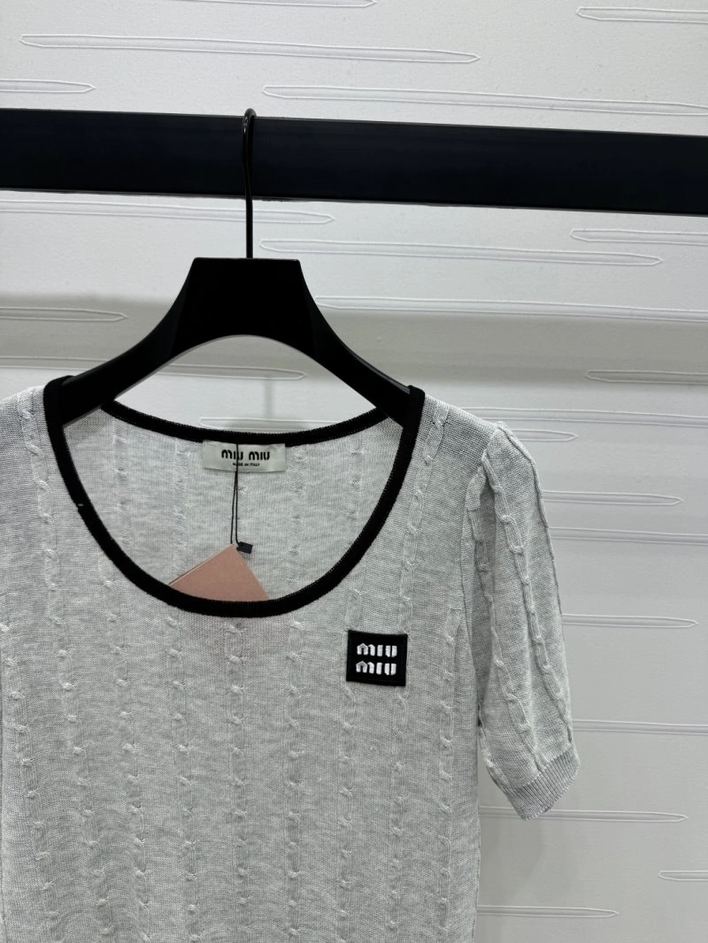 Bargain Miu Miu T-Shirts