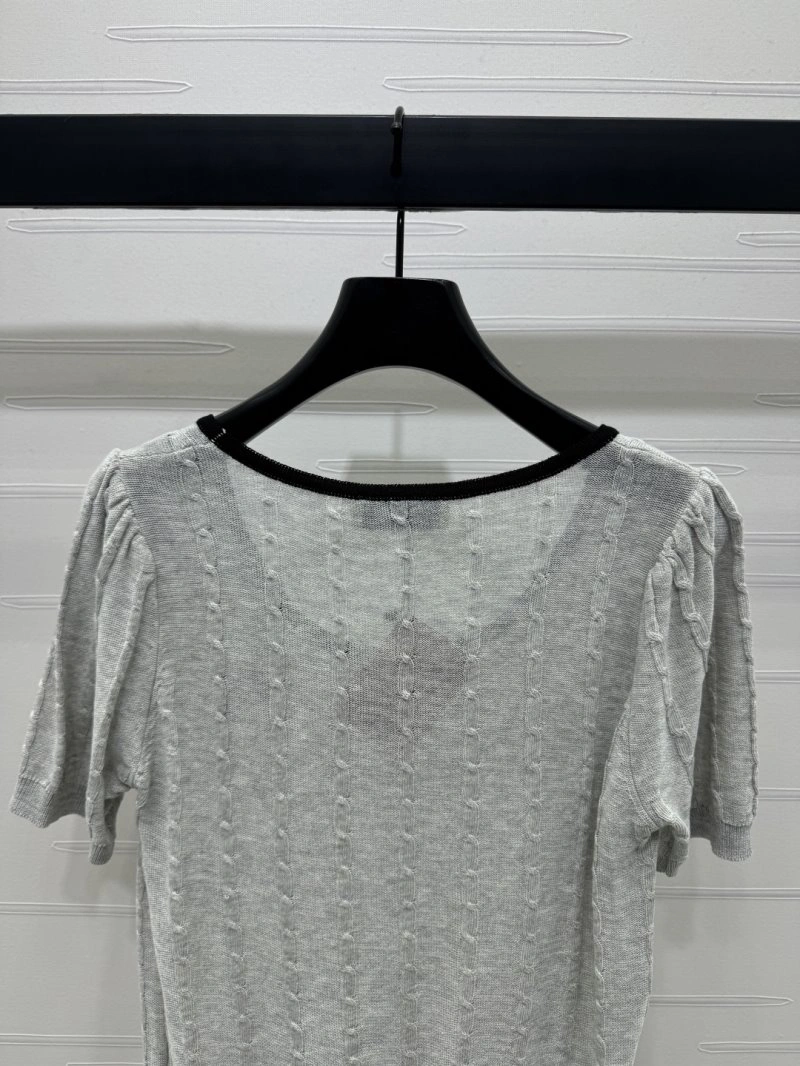 Bargain Miu Miu T-Shirts