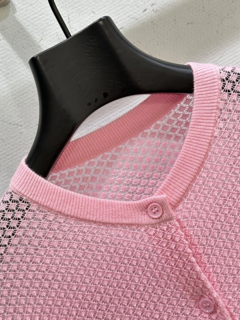 Bargain Miu Miu T-Shirts