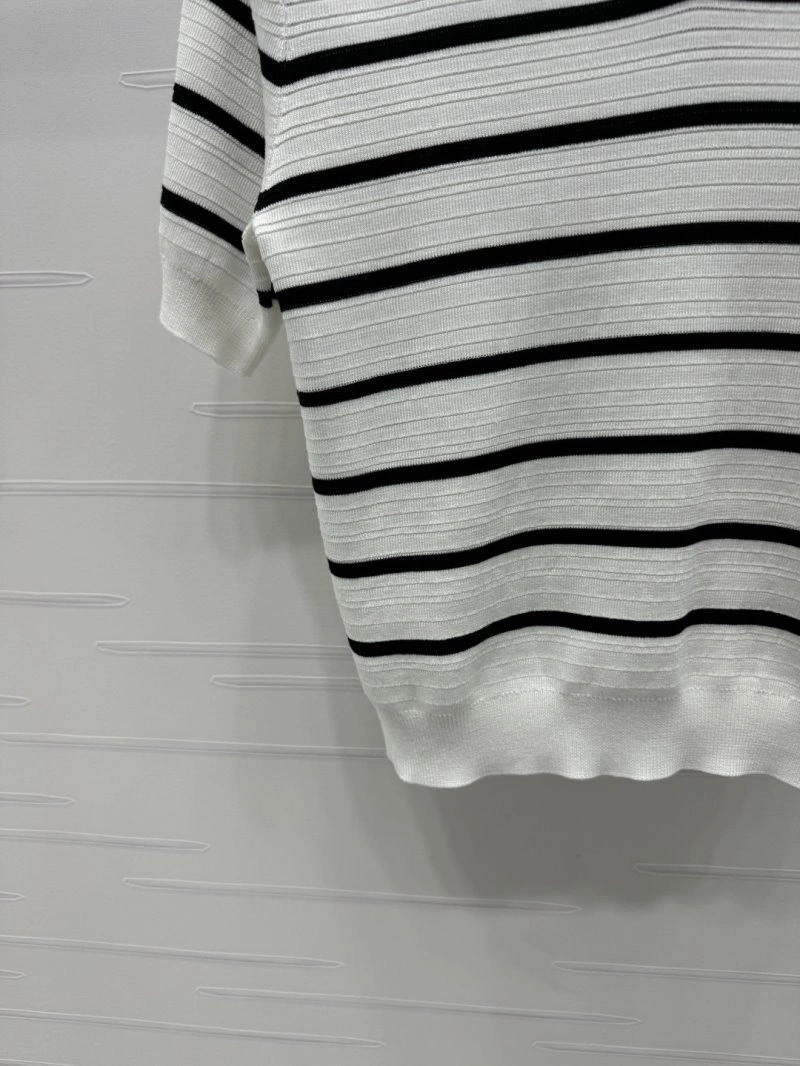 Exact replica Miu Miu T-Shirts