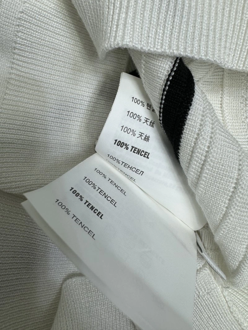 Exact replica Miu Miu T-Shirts