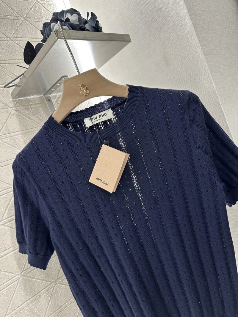 Bargain Miu Miu T-Shirts