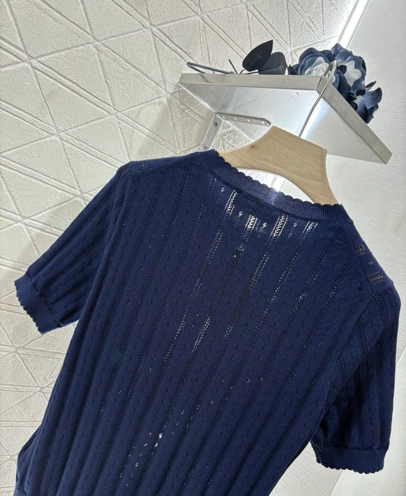 Bargain Miu Miu T-Shirts