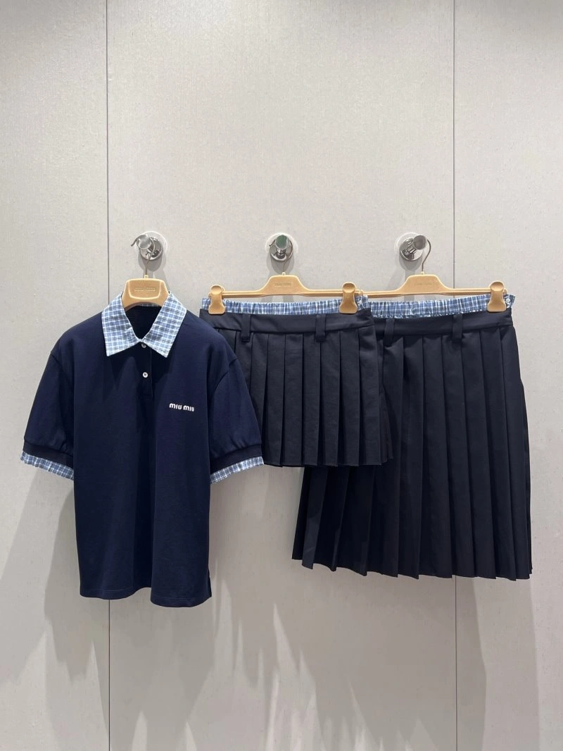 Reasonably priced Miu Miu T-Shirts