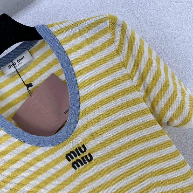 Bargain Miu Miu T-Shirts