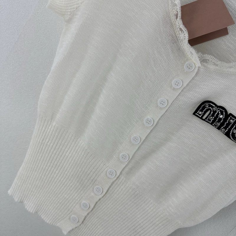 Bargain Miu Miu T-Shirts
