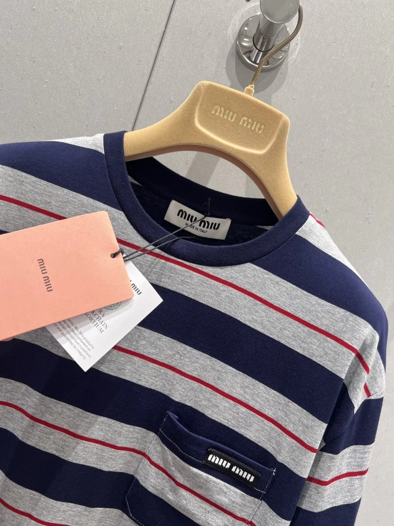 Cut-rate Miu Miu T-Shirts