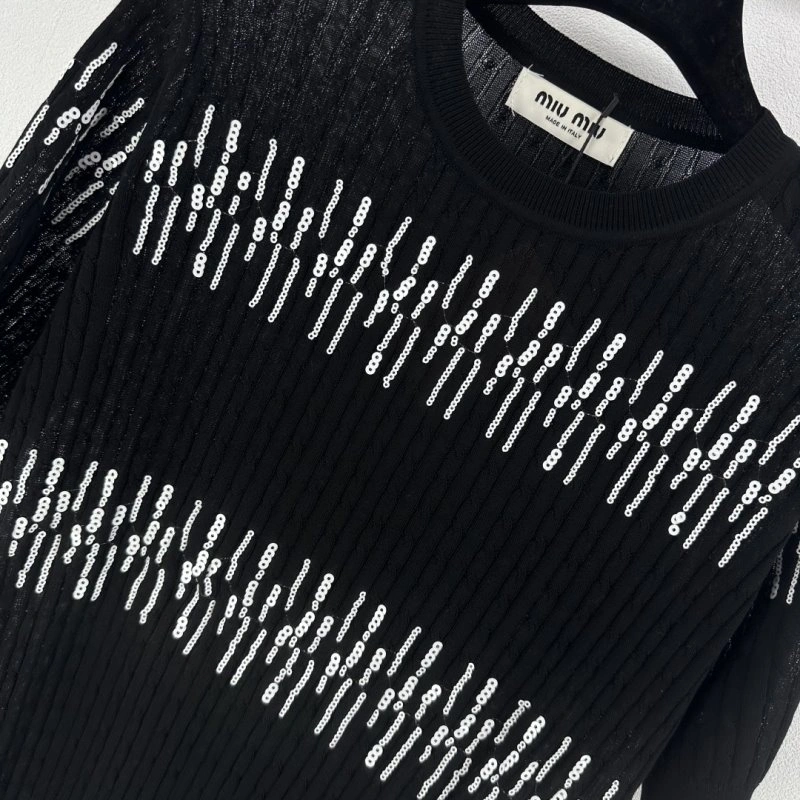Top match Miu Miu T-Shirts