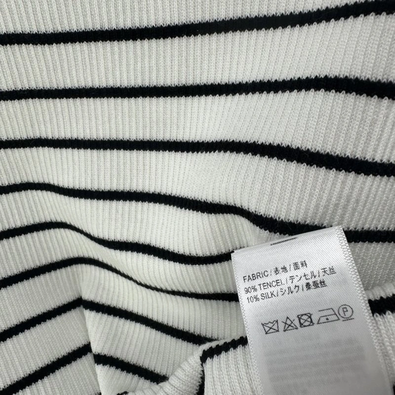Bargain Miu Miu T-Shirts