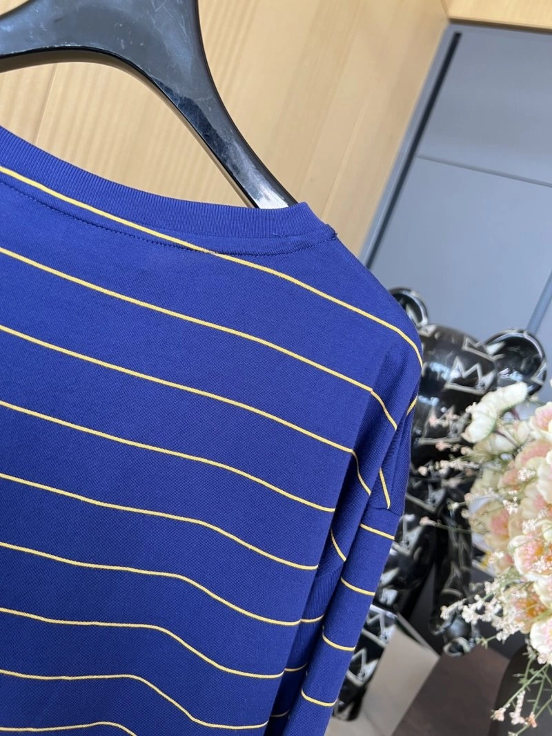Low-cost Miu Miu T-Shirts