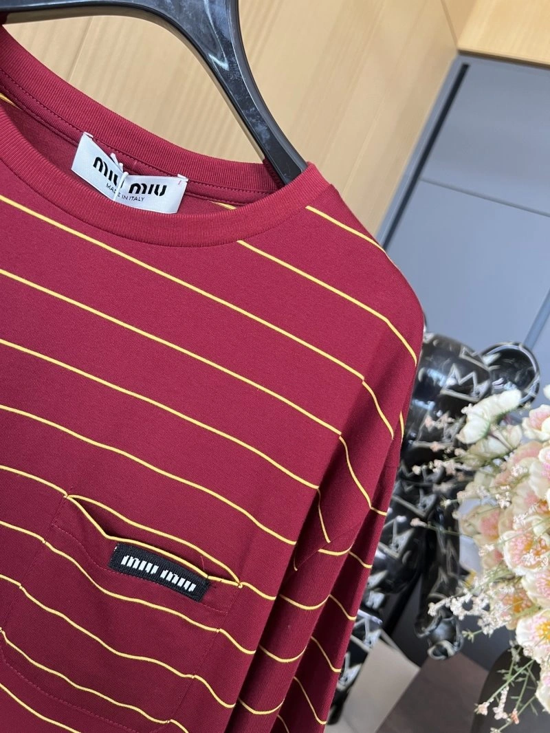 Low-cost Miu Miu T-Shirts