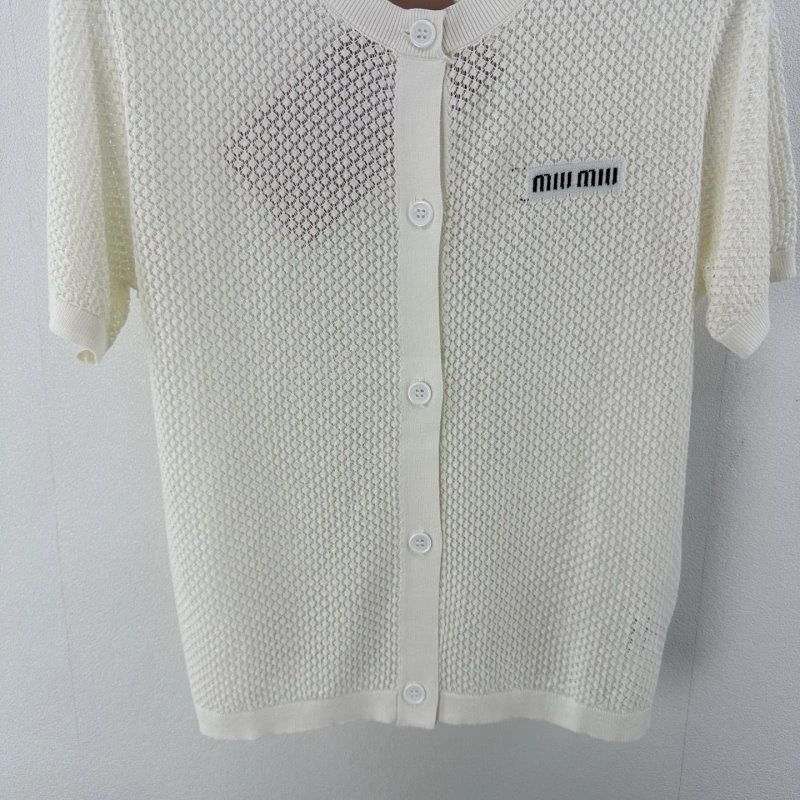 Bargain Miu Miu T-Shirts