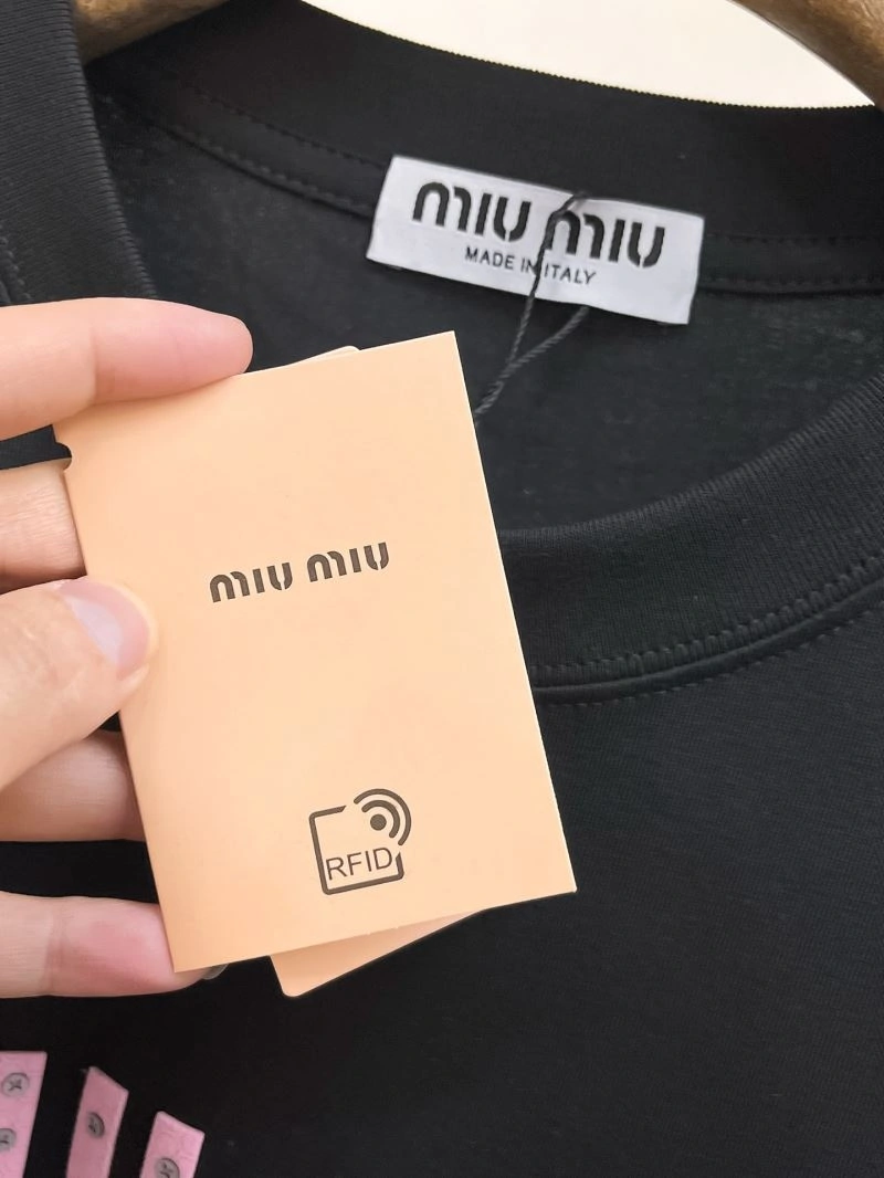 Bargain Miu Miu T-Shirts