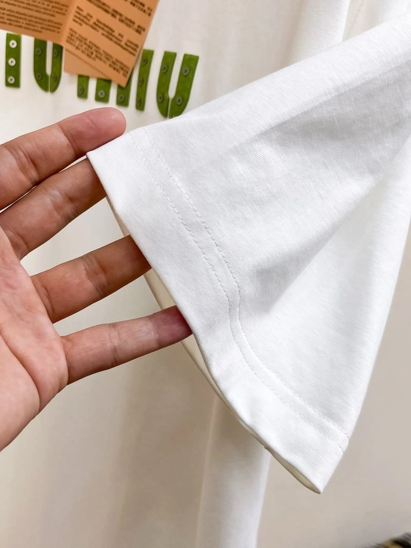 Bargain Miu Miu T-Shirts