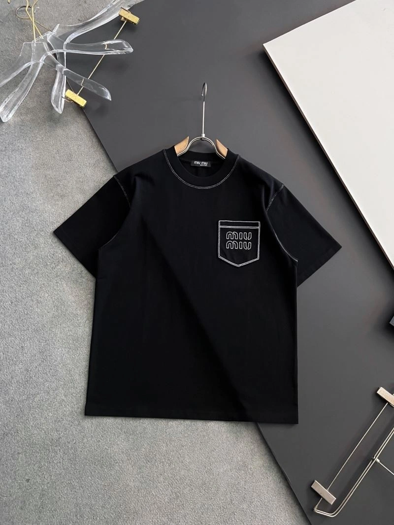 Bargain Miu Miu T-Shirts