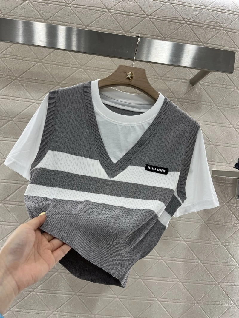 Cut-rate Miu Miu T-Shirts