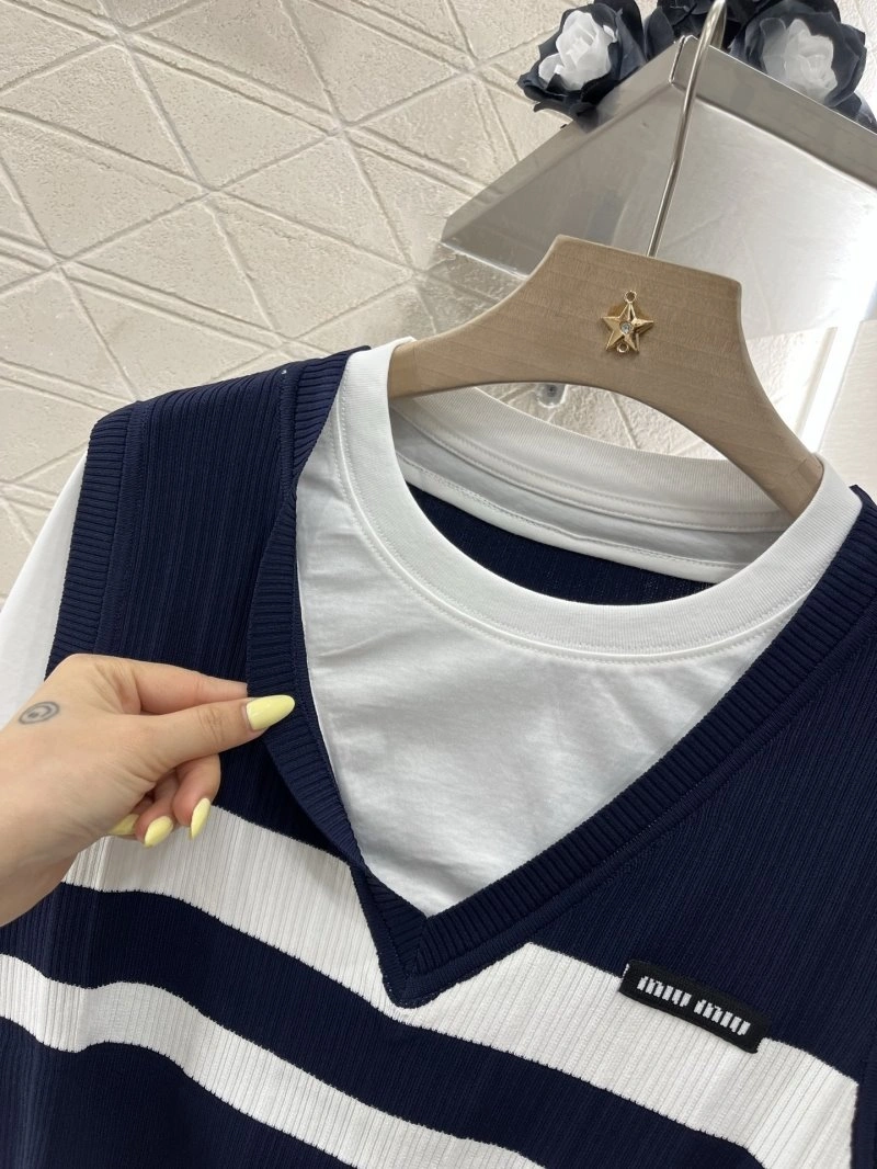 Accurate model Miu Miu T-Shirts