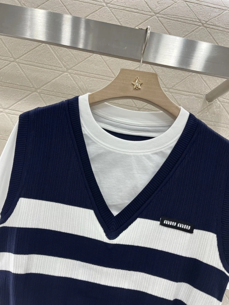 Accurate model Miu Miu T-Shirts