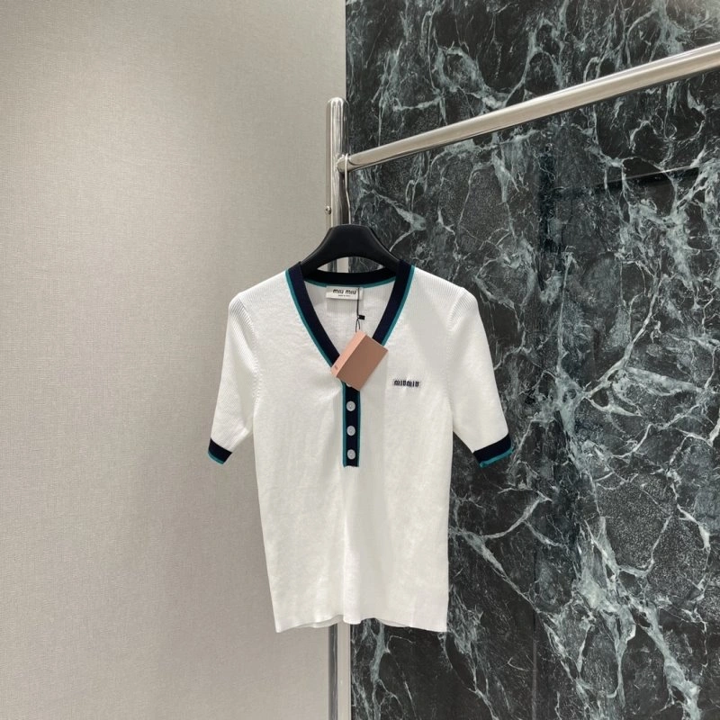 Bargain Miu Miu T-Shirts