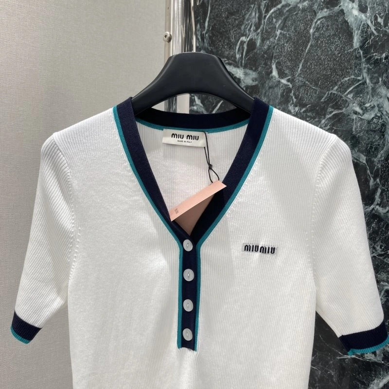 Bargain Miu Miu T-Shirts