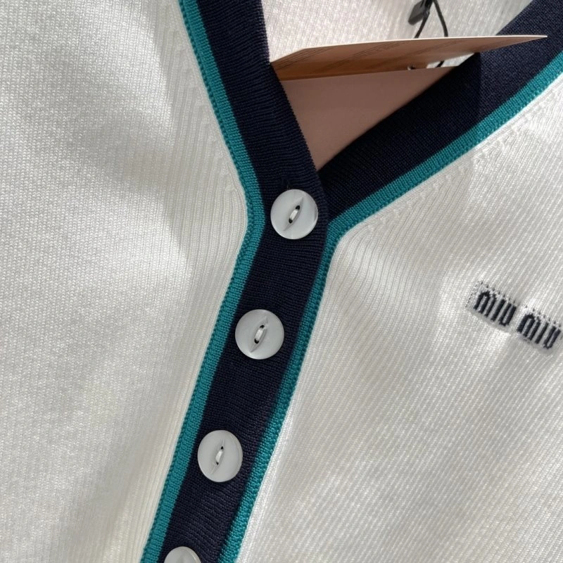Bargain Miu Miu T-Shirts