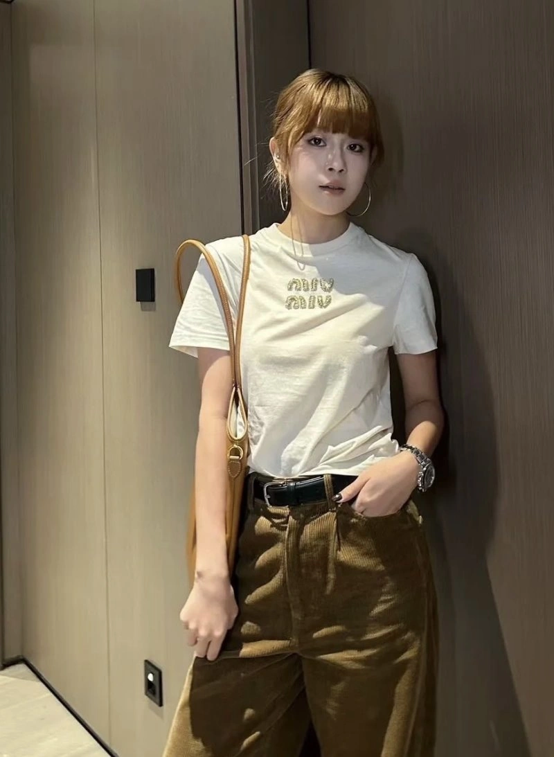 Bargain Miu Miu T-Shirts