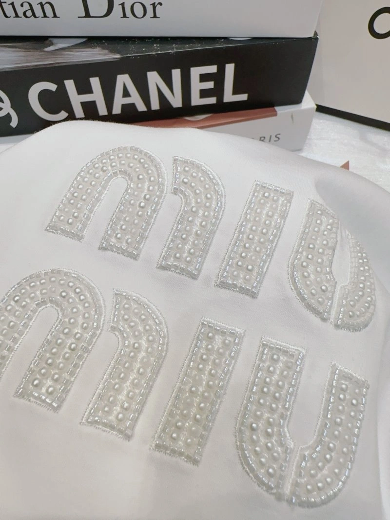 Top match Miu Miu T-Shirts