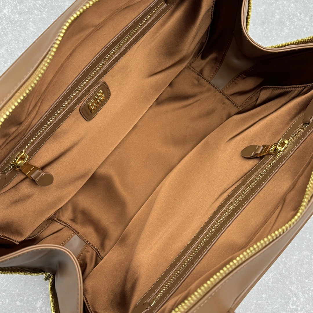Economical Miu Miu Top Handle Bags