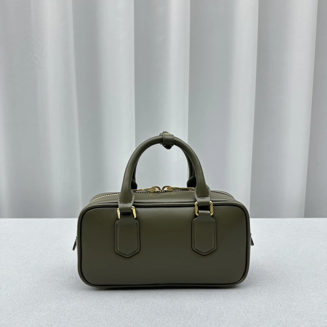 Accurate model Miu Miu Top Handle Bags