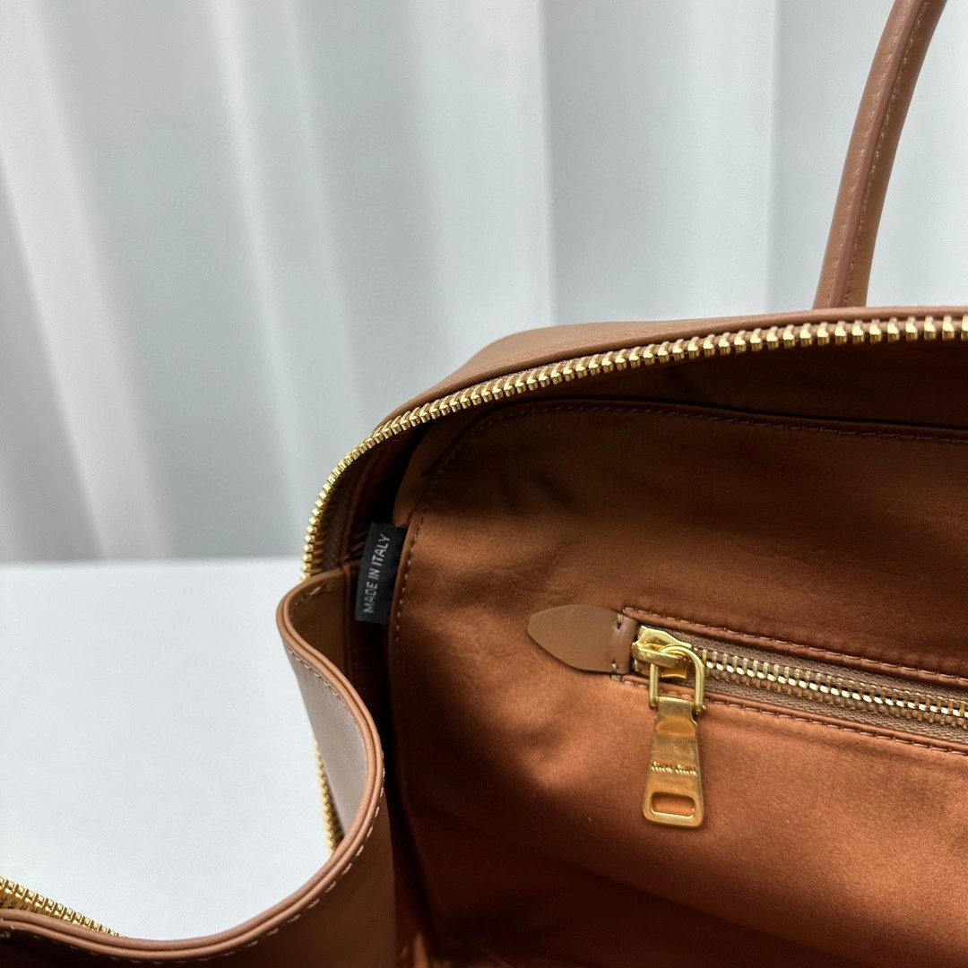 Accurate model Miu Miu Top Handle Bags