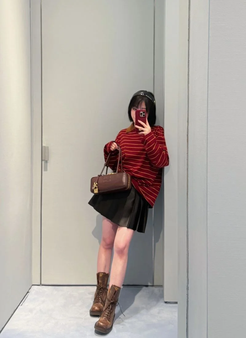 Bargain Miu Miu Top Handle Bags