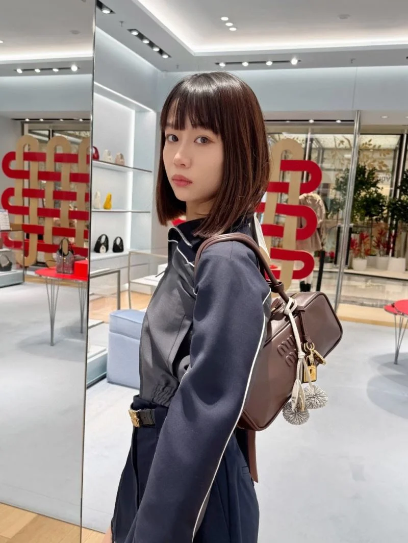 Bargain Miu Miu Top Handle Bags