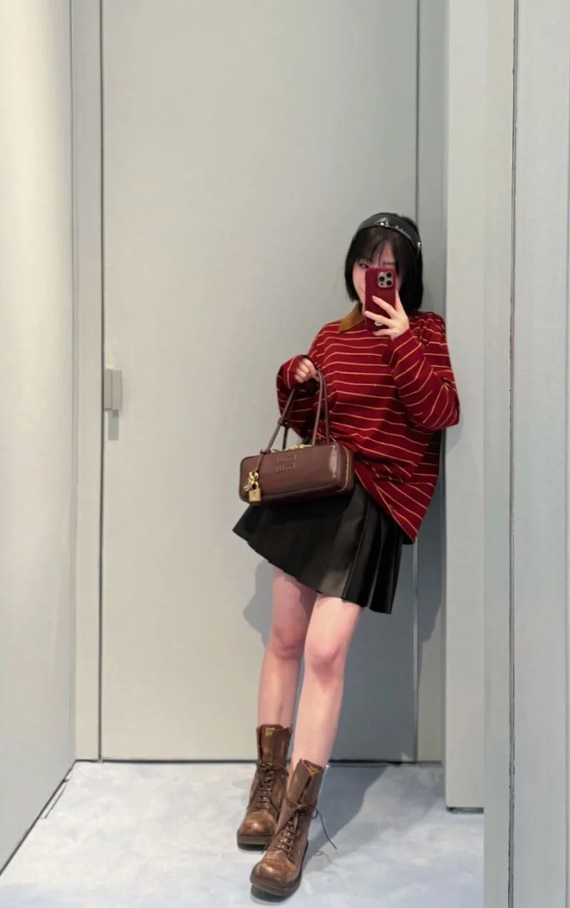 Bargain Miu Miu Top Handle Bags