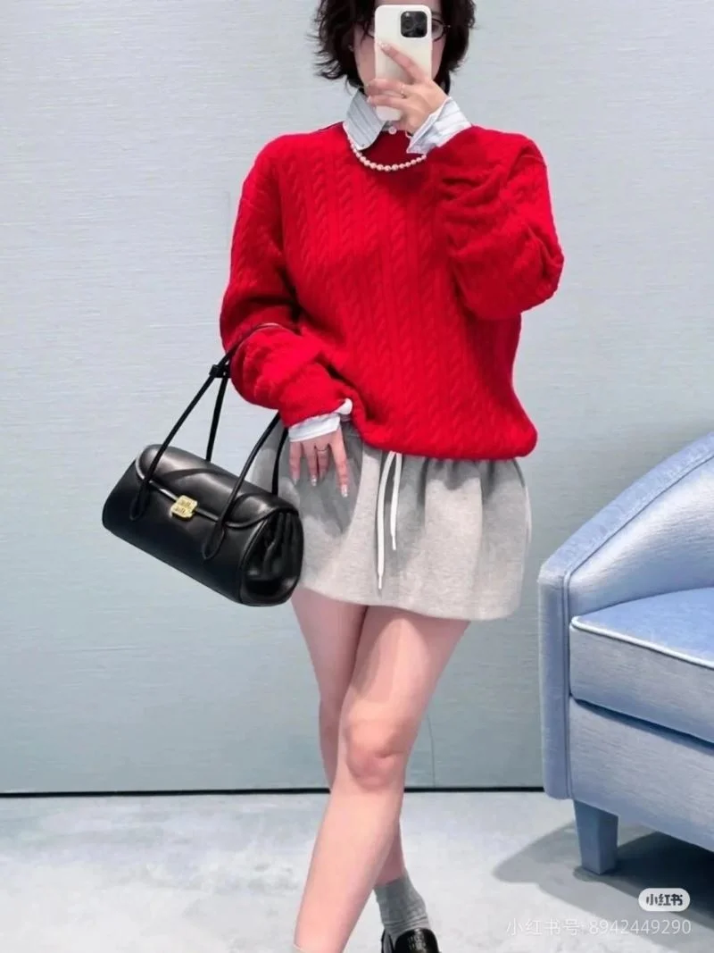 Accurate model Miu Miu Top Handle Bags