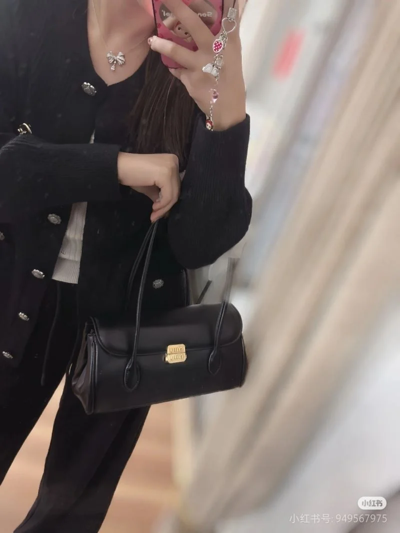 Accurate model Miu Miu Top Handle Bags