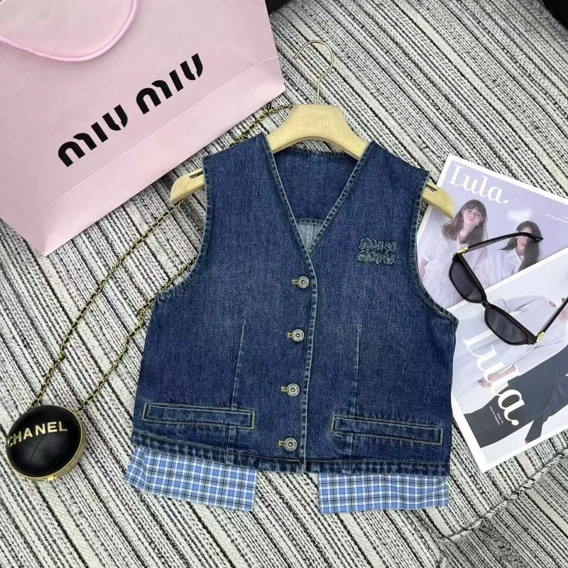 Exact replica Miu Miu Vest