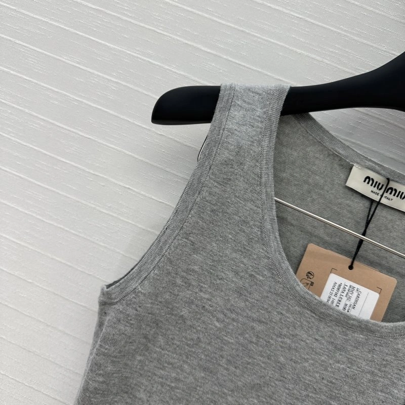 Bargain Miu Miu Vest