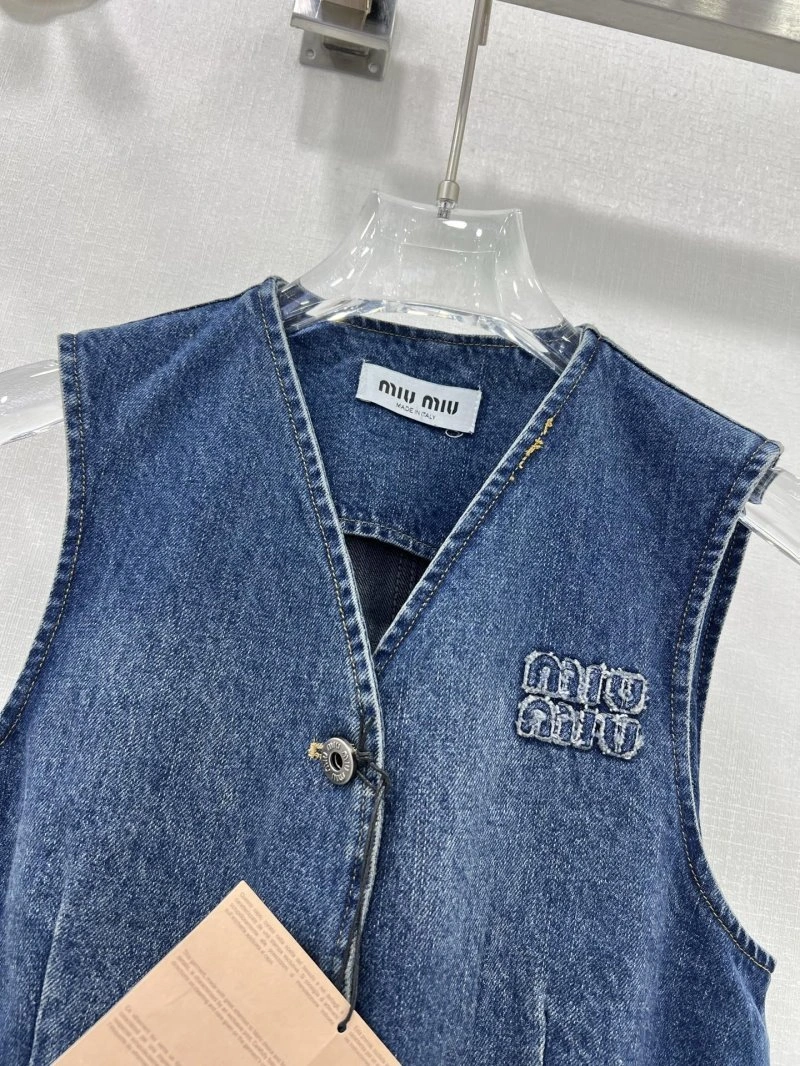 Cut-rate Miu Miu Vest