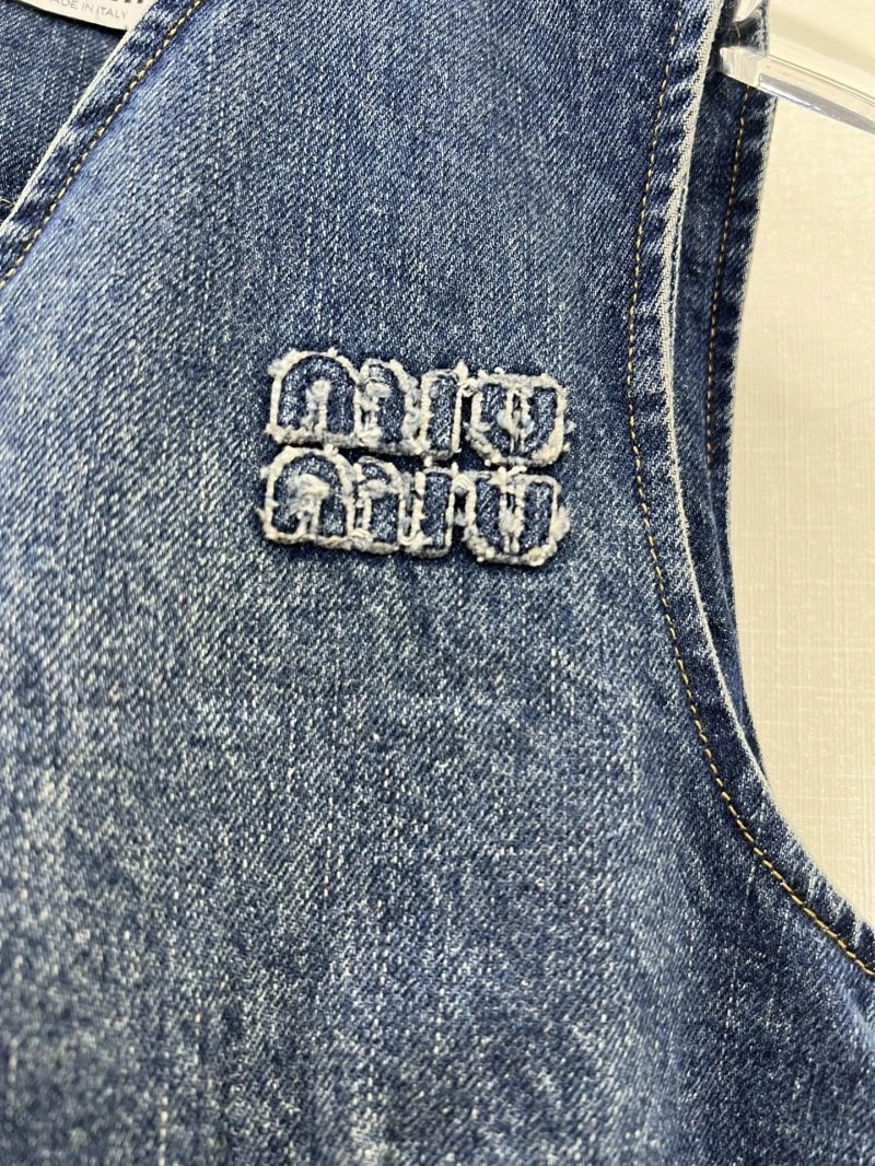 Cut-rate Miu Miu Vest
