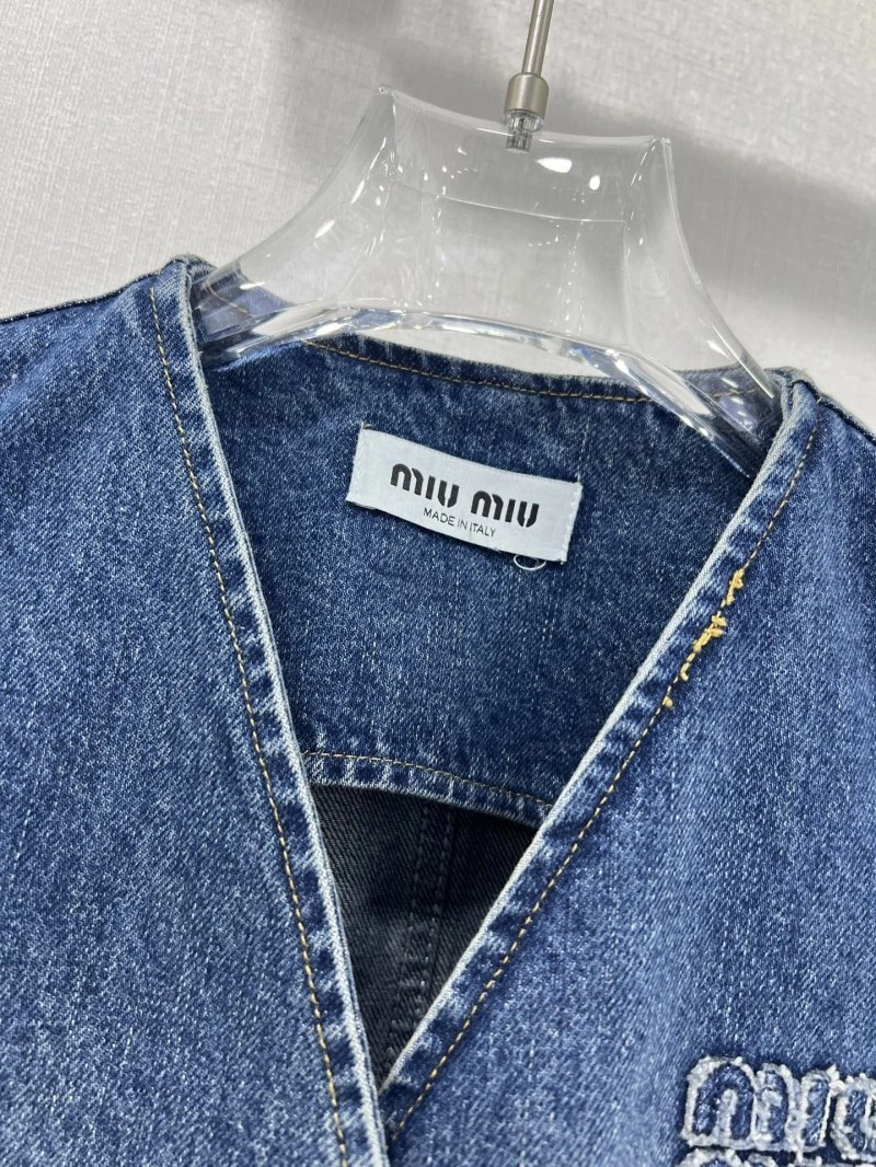 Cut-rate Miu Miu Vest
