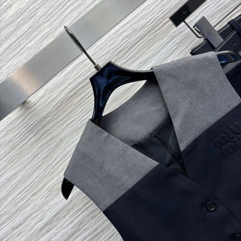 Bargain Miu Miu Vest