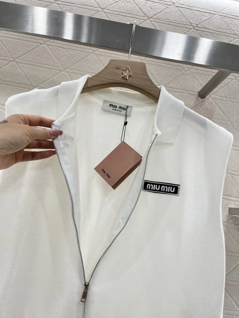 Brand-original Miu Miu Vest