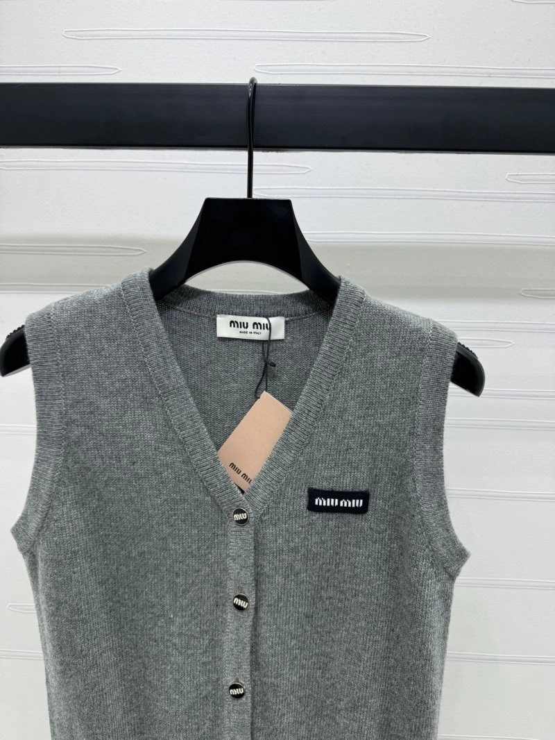1:1 copy Miu Miu Vest
