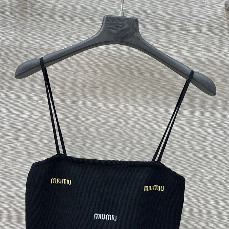 Accurate model Miu Miu Vest