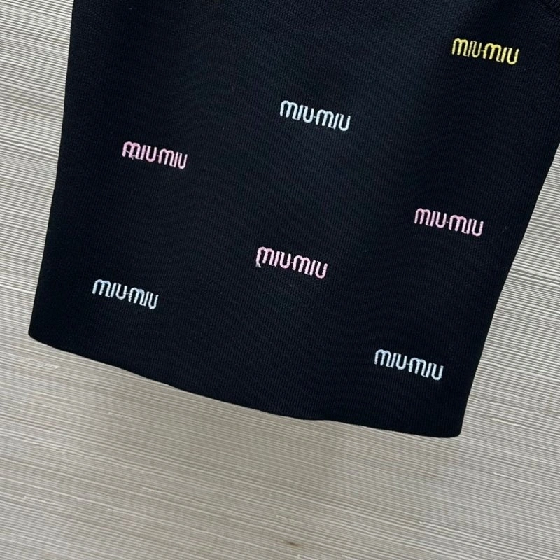 Accurate model Miu Miu Vest