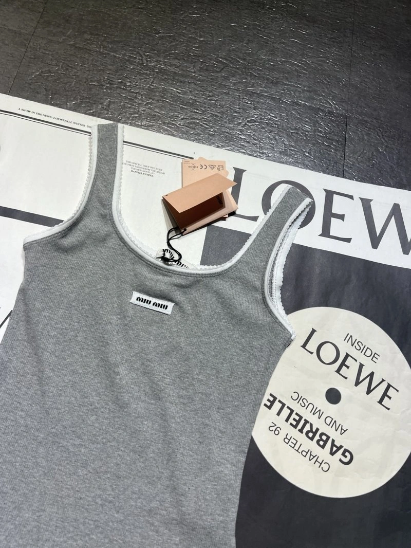 Low-cost Miu Miu Vest