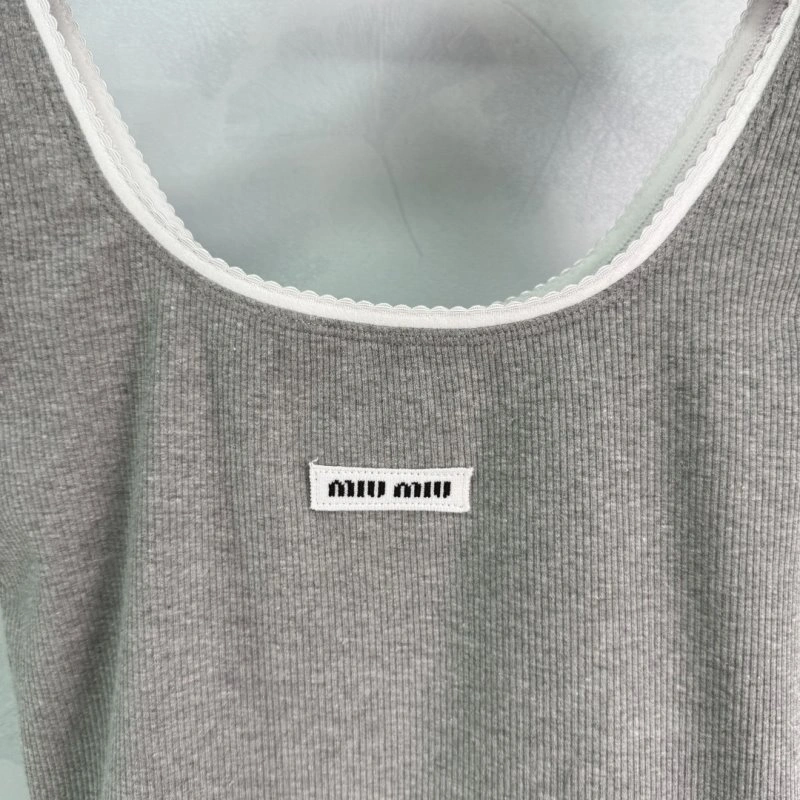 1:1 copy Miu Miu Vest