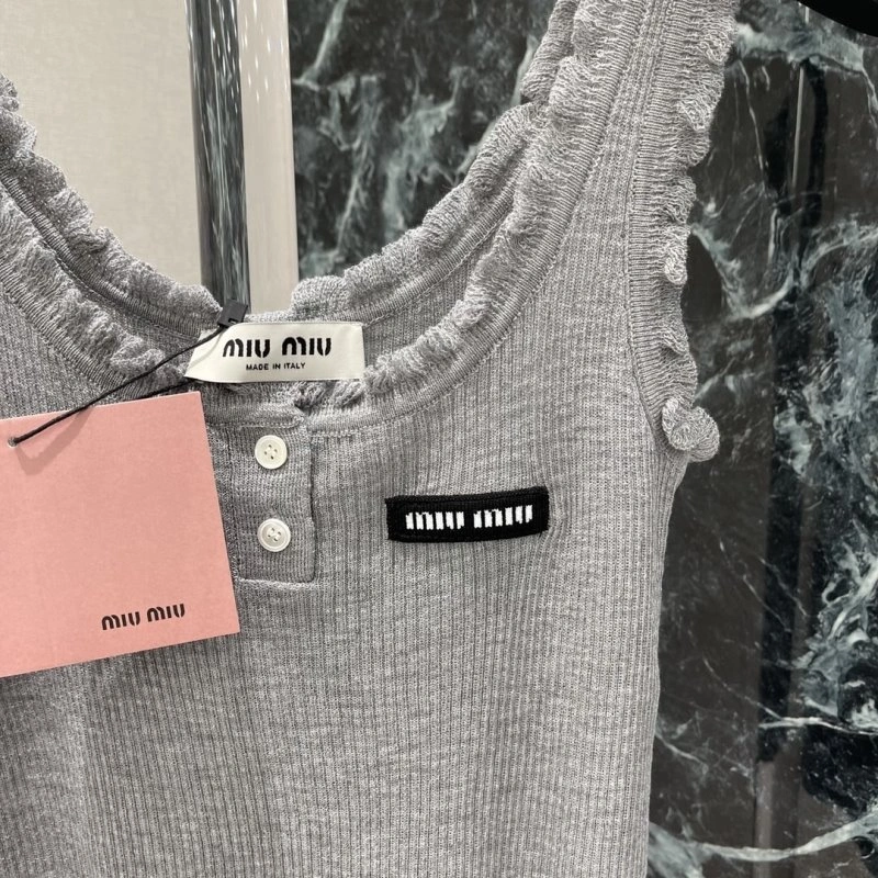 Mirror quality Miu Miu Vest