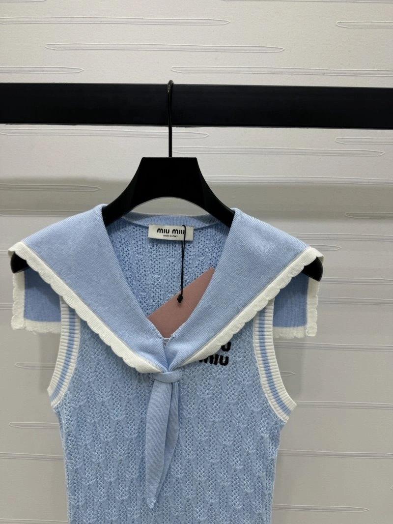 Low-cost Miu Miu Vest